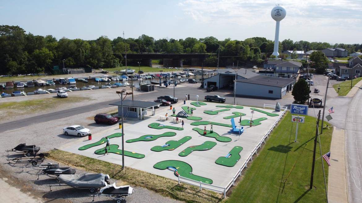 AGS Modular Mini-Golf Course Replaces an Oldie – RePlay Magazine
