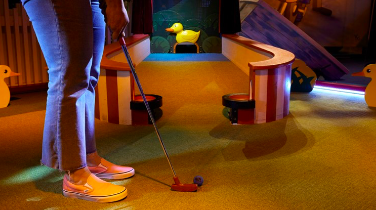 Holey Moley Opens First U.S. Location – RePlay Magazine