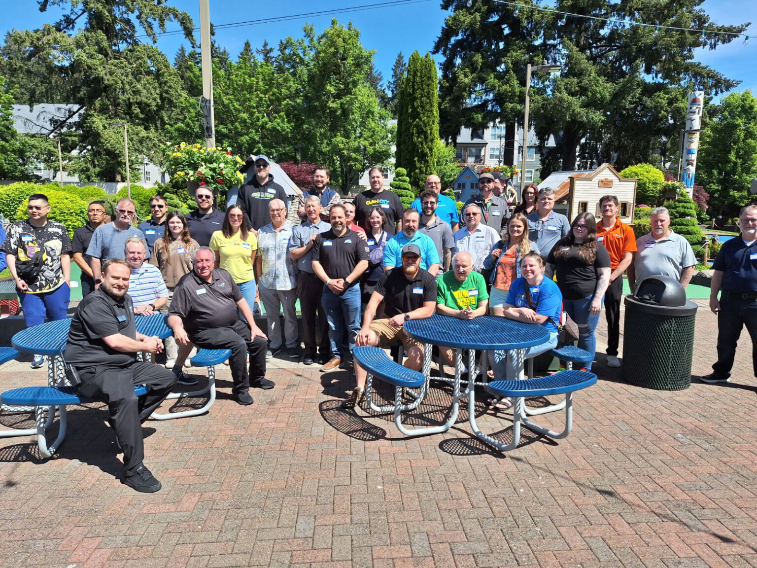 Oregon Operators Gather for Meeting & More – RePlay Magazine