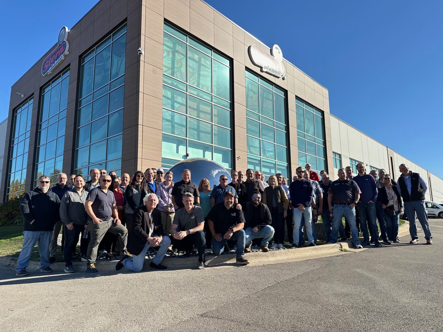 AMOA’s On the Road Stops by Stern Pinball – RePlay Magazine